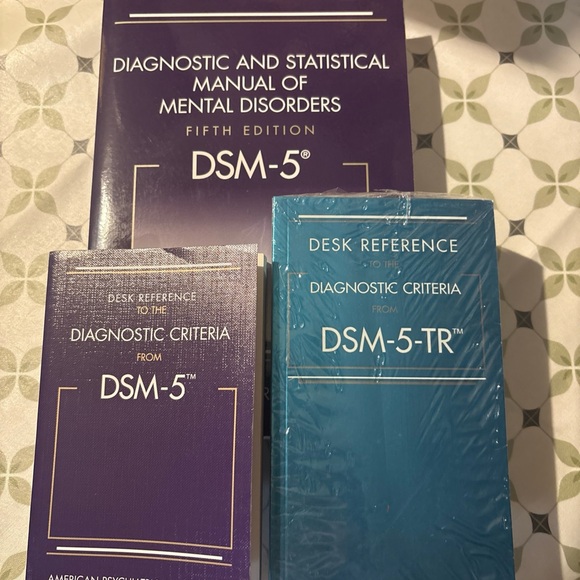 Other | Dsm5 And Dsm5tr Desk Reference Set | Poshmark